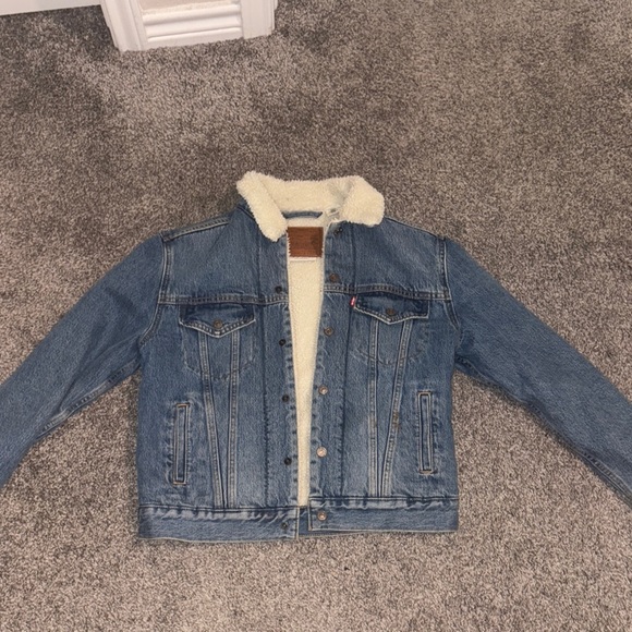 Levi's | Jackets & Coats | Levis Light Blue Denim Jacket With Cream ...